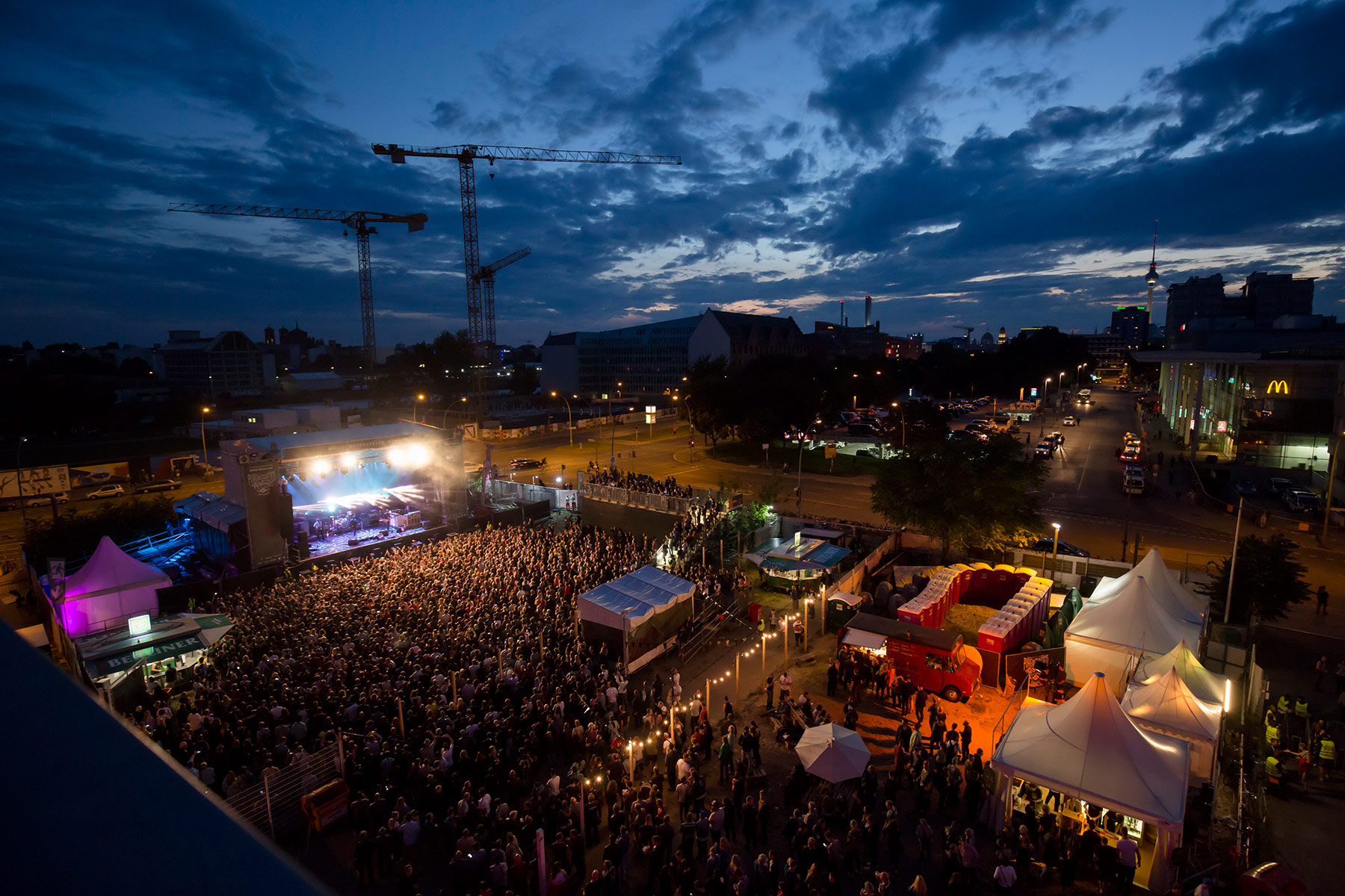 Berliner Sommergarten Beherbergt Pure And Crafted Festival 2021 Stagr